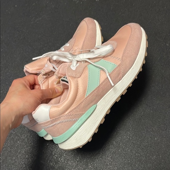 sj lifestyle | Shoes | Stylish Pink And Mint Womens Sneakers | Poshmark